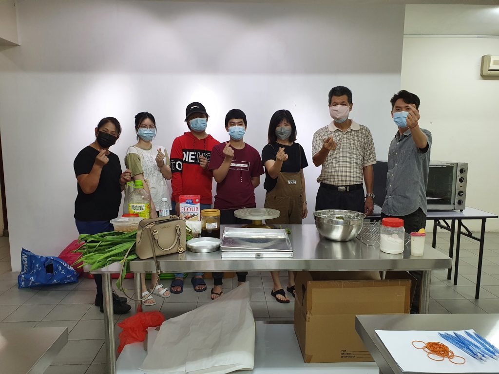 Our One Day Baking Class Begins - Tour Guide Course Malaysia